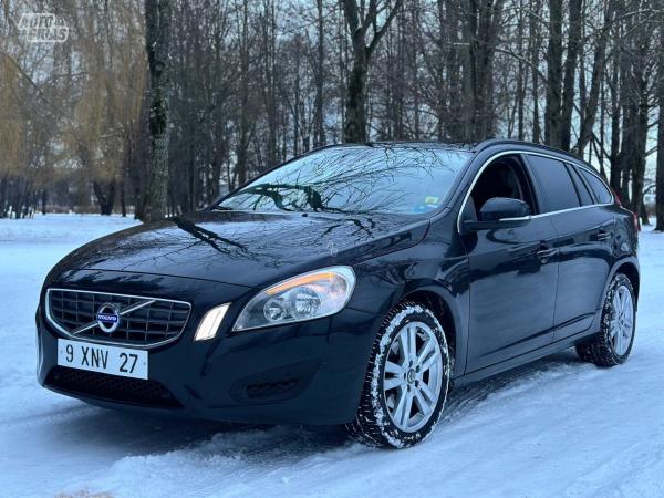 Volvo V60 2013 in Kaunas, with an engine capacity of 1.60 L and mileage of 288 thousand km for 5000 €, photo 1 on AUTOMOTO.COM.LV