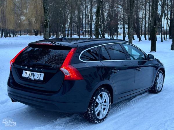 Volvo V60 2013 in Kaunas, with an engine capacity of 1.60 L and mileage of 288 thousand km for 5000 €, photo 4 on AUTOMOTO.COM.LV