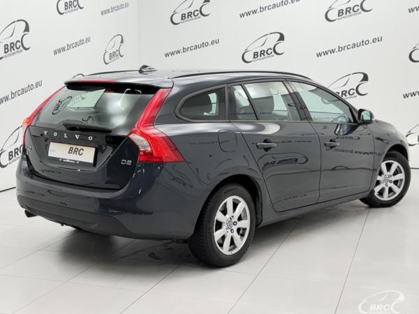 Volvo V60 2013 Viļņa, ar dzinēja tilpumu 1.56 L un nobraukumu 273 tūkst. km par 5000 €, foto 3 vietnē AUTOMOTO.COM.LV