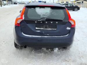 Volvo V60 2013 in Vilnius, with an engine capacity of 2.00 L and mileage of 222 thousand km for 6000 €, photo 5 on AUTOMOTO.COM.LV