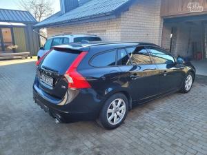 Volvo V60 2013 in Vilkaviskis, with an engine capacity of 2.00 L and mileage of 230 thousand km for 6100 €, photo 2 on AUTOMOTO.COM.LV