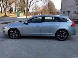 Volvo V60 2013 Ukmergė, ar dzinēja tilpumu 2.40 L un nobraukumu 340 tūkst. km par 6350 €, foto 3 vietnē AUTOMOTO.COM.LV