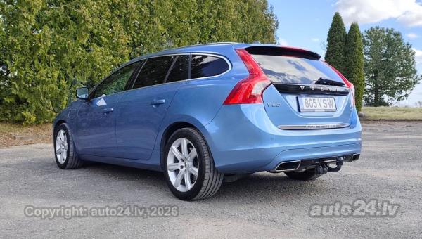 Volvo V60 2013 in Tartu, with an engine capacity of 2.40 L and mileage of 152 thousand km for 10700 €, photo 6 on AUTOMOTO.COM.LV