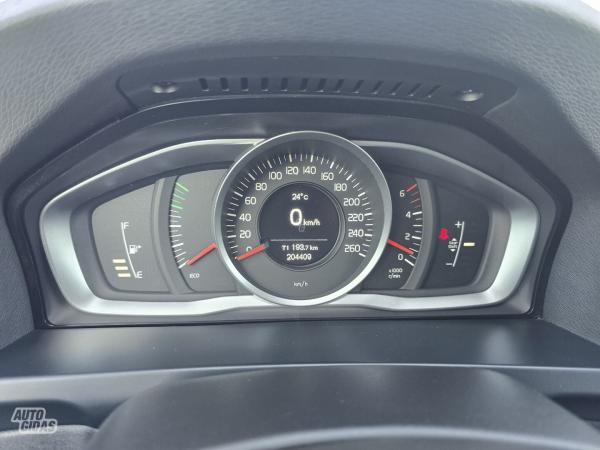 Volvo V60 2013 Kauņa, ar dzinēja tilpumu 2.00 L un nobraukumu 205 tūkst. km par 6999 €, foto 10 vietnē AUTOMOTO.COM.LV