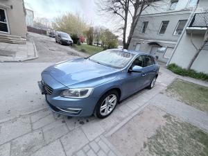 Вольво B60 2013 в Паневежис, объемом двигателя 2.40 л и пробегом 400 тыс. км за 4999 €, фото  на AUTOMOTO.COM.LV