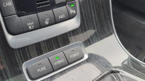 Volvo V60 2013 Rīga, ar dzinēja tilpumu 2.40 L un nobraukumu 251 tūkst. km par 8700 €, foto 11 vietnē AUTOMOTO.COM.LV