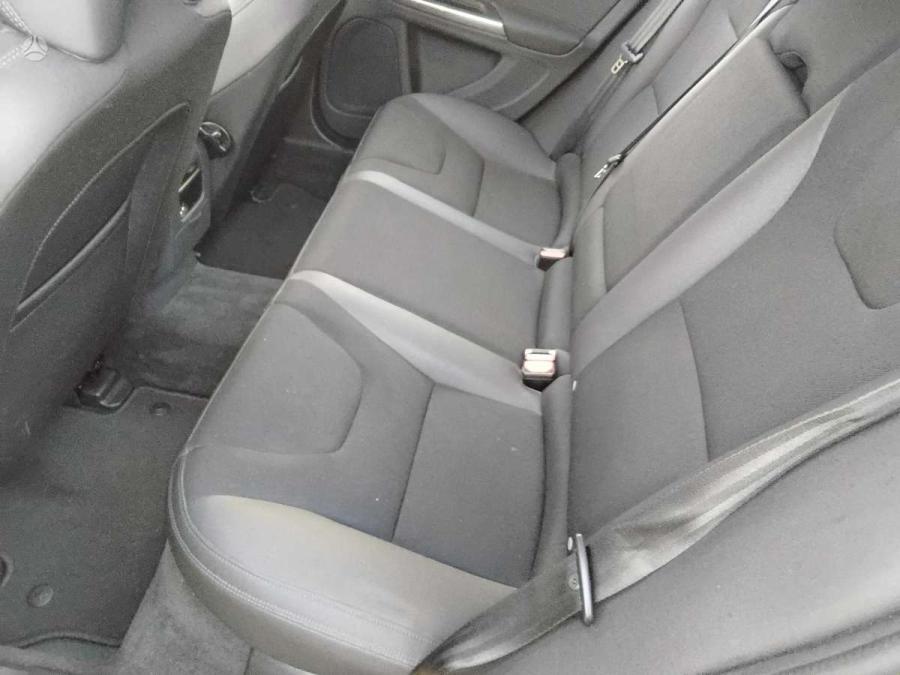 Volvo V60 2013 Šauļi, ar dzinēja tilpumu 1.98 L un nobraukumu 130 tūkst. km par 5500 €, foto 11 vietnē AUTOMOTO.COM.LV