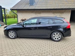 Volvo V60 2013 in Vilkaviskis, with an engine capacity of 2.00 L and mileage of 220 thousand km for 7500 €, photo 8 on AUTOMOTO.COM.LV