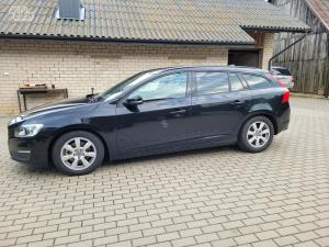 Volvo V60 2013 in Vilkaviskis, with an engine capacity of 2.00 L and mileage of 220 thousand km for 7500 €, photo 29 on AUTOMOTO.COM.LV