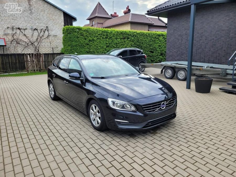 Volvo V60 2013 in Vilkaviskis, with an engine capacity of 2.00 L and mileage of 220 thousand km for 7500 €, photo 31 on AUTOMOTO.COM.LV
