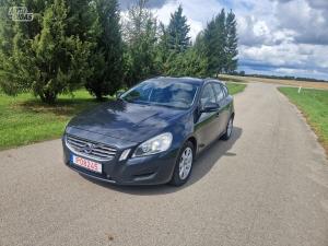 Volvo V60 2013 in Marijampole, with an engine capacity of 2.00 L and mileage of 361 thousand km for 4500 €, photo  on AUTOMOTO.COM.LV