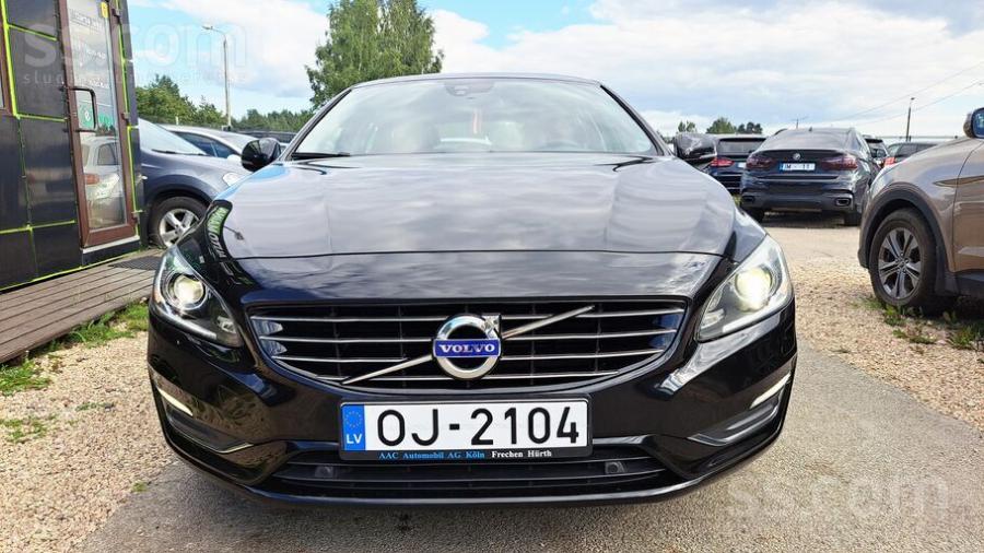 Volvo V60 2013 in Riga, with an engine capacity of 2.40 L and mileage of 285 thousand km for 7900 €, photo 6 on AUTOMOTO.COM.LV