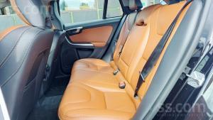 Volvo V60 2013 in Riga, with an engine capacity of 2.40 L and mileage of 285 thousand km for 7900 €, photo 15 on AUTOMOTO.COM.LV