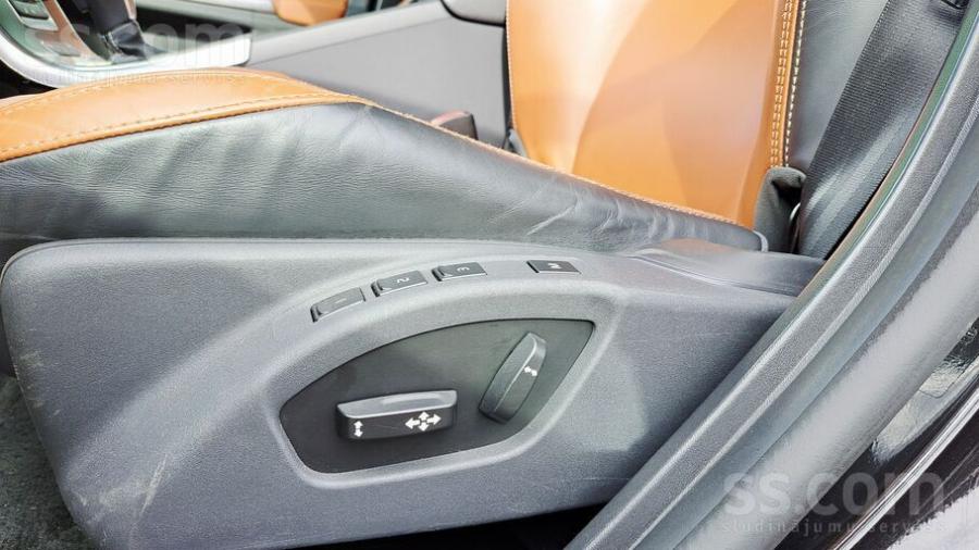 Volvo V60 2013 in Riga, with an engine capacity of 2.40 L and mileage of 285 thousand km for 7900 €, photo 17 on AUTOMOTO.COM.LV