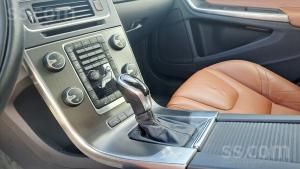 Volvo V60 2013 in Riga, with an engine capacity of 2.40 L and mileage of 285 thousand km for 7900 €, photo 28 on AUTOMOTO.COM.LV