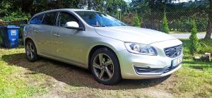 Volvo V60 2013 Viļņa, ar dzinēja tilpumu 2.00 L un nobraukumu 318 tūkst. km par 6300 €, foto  vietnē AUTOMOTO.COM.LV