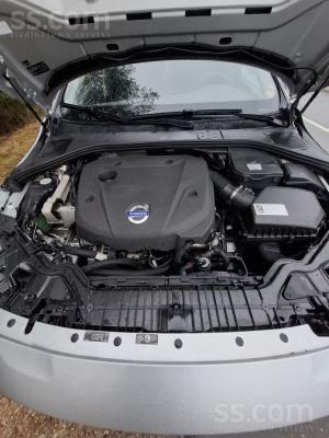 Volvo V60 2014 in Riga, with an engine capacity of 2.00 L and mileage of 217 thousand km for 6450 €, photo 34 on AUTOMOTO.COM.LV