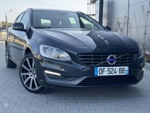 Volvo V60 2014 in Vilnius, with an engine capacity of 1.98 L and mileage of 200 thousand km for 7390 €, photo 3 on AUTOMOTO.COM.LV