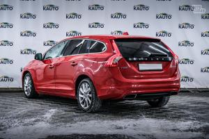 Volvo V60 2014 in Kaunas, with an engine capacity of 2.00 L and mileage of 287 thousand km for 7990 €, photo 4 on AUTOMOTO.COM.LV