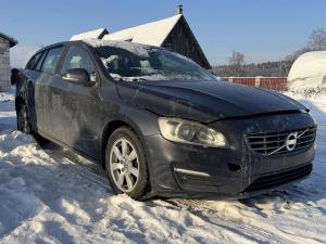 Volvo V60 2014 Viļņa, ar dzinēja tilpumu 1.98 L un nobraukumu 260 tūkst. km par 5200 €, foto 2 vietnē AUTOMOTO.COM.LV