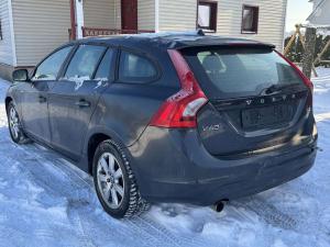 Volvo V60 2014 Viļņa, ar dzinēja tilpumu 1.98 L un nobraukumu 260 tūkst. km par 5200 €, foto 3 vietnē AUTOMOTO.COM.LV