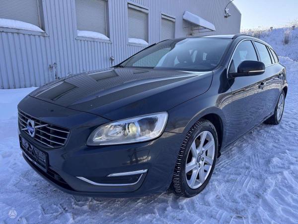 Volvo V60 2014 Šauļi, ar dzinēja tilpumu 1.97 L un nobraukumu 300 tūkst. km par 5650 €, foto 1 vietnē AUTOMOTO.COM.LV