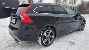 Volvo V60 2014 in Kaunas, with an engine capacity of 1.98 L and mileage of 280 thousand km for 7750 €, photo 9 on AUTOMOTO.COM.LV
