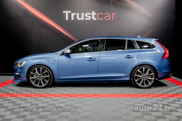 Volvo V60 2014 Pērnava, ar dzinēja tilpumu 2.40 L un nobraukumu 302 tūkst. km par 9500 €, foto 6 vietnē AUTOMOTO.COM.LV