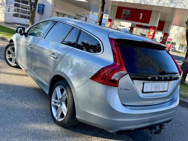 Volvo V60 2014 in Alytus, with an engine capacity of 2.40 L and mileage of 316 thousand km for 9750 €, photo 5 on AUTOMOTO.COM.LV