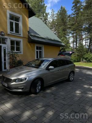 Вольво B60 2014 в Цесис, объемом двигателя 1.60 л и пробегом 230 тыс. км за 3700 €, фото  на AUTOMOTO.COM.LV