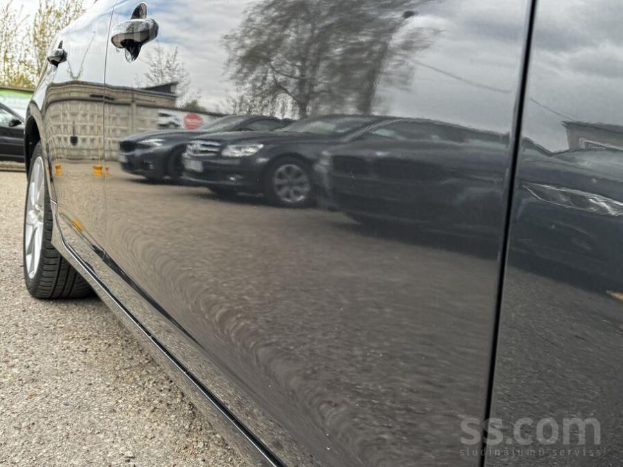 Volvo V60 2014 in Daugavpils, with an engine capacity of 2.00 L and mileage of 0 thousand km for 5990 €, photo 10 on AUTOMOTO.COM.LV