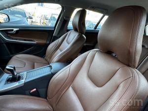 Volvo V60 2014 in Daugavpils, with an engine capacity of 2.00 L and mileage of 0 thousand km for 5990 €, photo 28 on AUTOMOTO.COM.LV