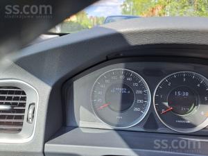 Volvo V60 2014 Rīga, ar dzinēja tilpumu 1.60 L un nobraukumu 241 tūkst. km par 5000 €, foto 8 vietnē AUTOMOTO.COM.LV