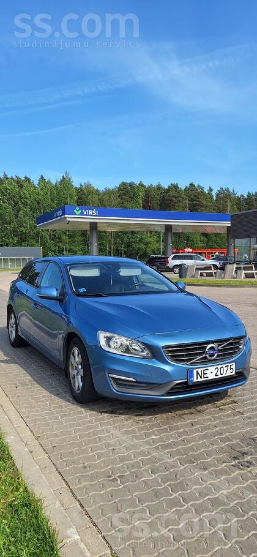 Volvo V60 2014 in Riga, with an engine capacity of 2.00 L and mileage of 333 thousand km for 5500 €, photo 3 on AUTOMOTO.COM.LV