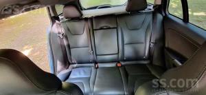 Volvo V60 2014 in Riga, with an engine capacity of 2.00 L and mileage of 333 thousand km for 5500 €, photo 13 on AUTOMOTO.COM.LV