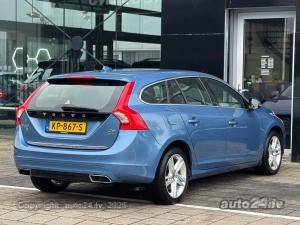 Volvo V60 2014 Tartu, ar dzinēja tilpumu 2.40 L un nobraukumu 213 tūkst. km par 10200 €, foto 9 vietnē AUTOMOTO.COM.LV