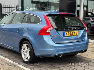 Volvo V60 2014 Tartu, ar dzinēja tilpumu 2.40 L un nobraukumu 213 tūkst. km par 10200 €, foto 14 vietnē AUTOMOTO.COM.LV