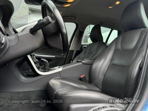 Volvo V60 2014 Tartu, ar dzinēja tilpumu 2.40 L un nobraukumu 213 tūkst. km par 10200 €, foto 19 vietnē AUTOMOTO.COM.LV