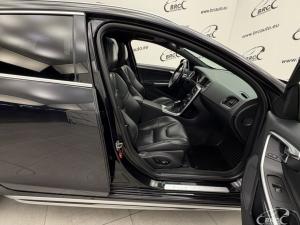Volvo V60 2014 Viļņa, ar dzinēja tilpumu 2.40 L un nobraukumu 231 tūkst. km par 7900 €, foto 5 vietnē AUTOMOTO.COM.LV