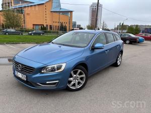 Volvo V60 2015 Rīga, ar dzinēja tilpumu 2.00 L un nobraukumu 273 tūkst. km par 26300 €, foto 1 vietnē AUTOMOTO.COM.LV