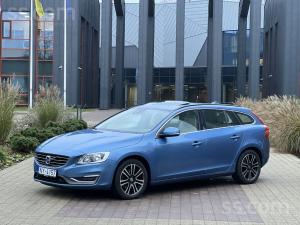 Volvo V60 2015 in Riga, with an engine capacity of 2.00 L and mileage of 243 thousand km for 8750 €, photo 6 on AUTOMOTO.COM.LV