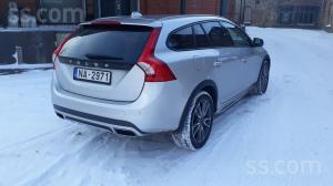 Volvo V60 2015 Rīga, ar dzinēja tilpumu 2.00 L un nobraukumu 0 tūkst. km par 8500 €, foto 3 vietnē AUTOMOTO.COM.LV