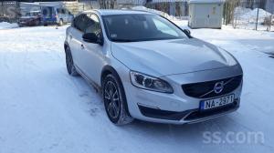 Volvo V60 2015 Rīga, ar dzinēja tilpumu 2.00 L un nobraukumu 0 tūkst. km par 8500 €, foto 6 vietnē AUTOMOTO.COM.LV