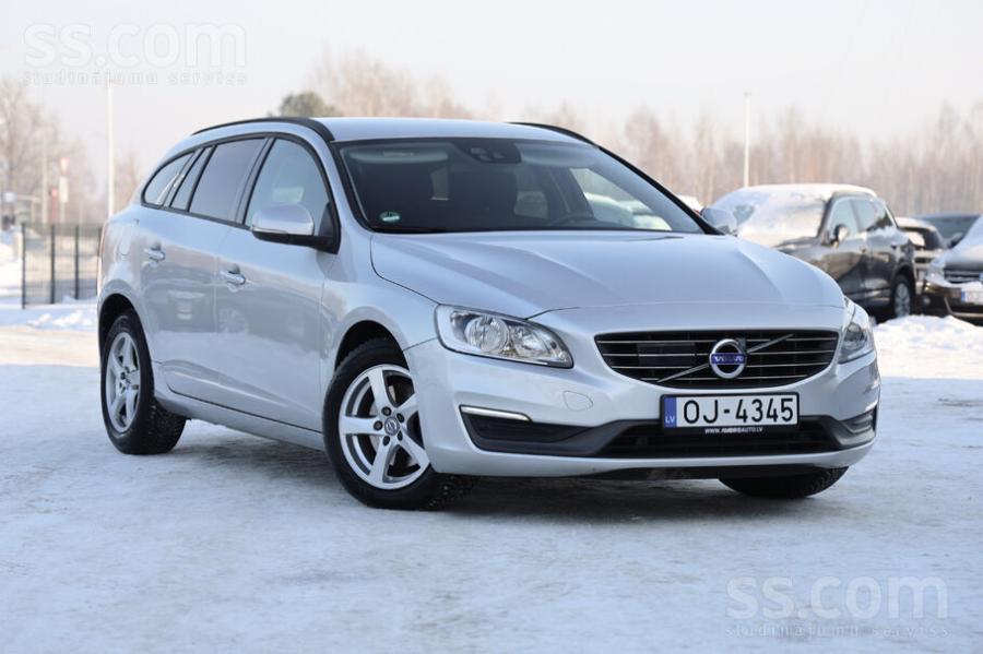 Volvo V60 2015 Jelgava, ar dzinēja tilpumu 2.00 L un nobraukumu 0 tūkst. km par 7850 €, foto 3 vietnē AUTOMOTO.COM.LV