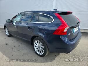 Volvo V60 2015 in Tallinn, with an engine capacity of 2.00 L and mileage of 192 thousand km for 9790 €, photo 5 on AUTOMOTO.COM.LV