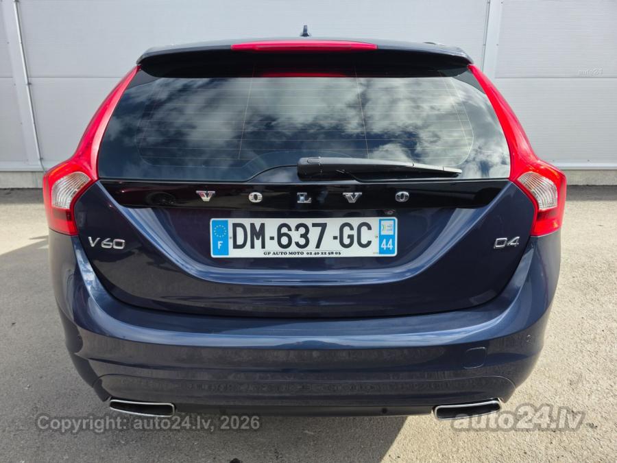 Volvo V60 2015 in Tallinn, with an engine capacity of 2.00 L and mileage of 192 thousand km for 9790 €, photo 9 on AUTOMOTO.COM.LV
