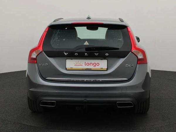 Volvo V60 2015 in Vilnius, with an engine capacity of 2.40 L and mileage of 129 thousand km for 11999 €, photo 5 on AUTOMOTO.COM.LV