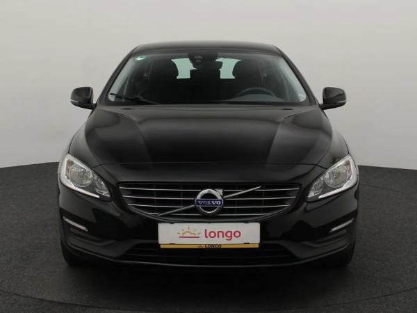 Volvo V60 2015 Viļņa, ar dzinēja tilpumu 2.40 L un nobraukumu 260 tūkst. km par 9199 €, foto 3 vietnē AUTOMOTO.COM.LV