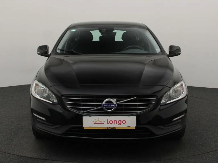 Volvo V60 2015 Viļņa, ar dzinēja tilpumu 2.40 L un nobraukumu 260 tūkst. km par 9199 €, foto 4 vietnē AUTOMOTO.COM.LV
