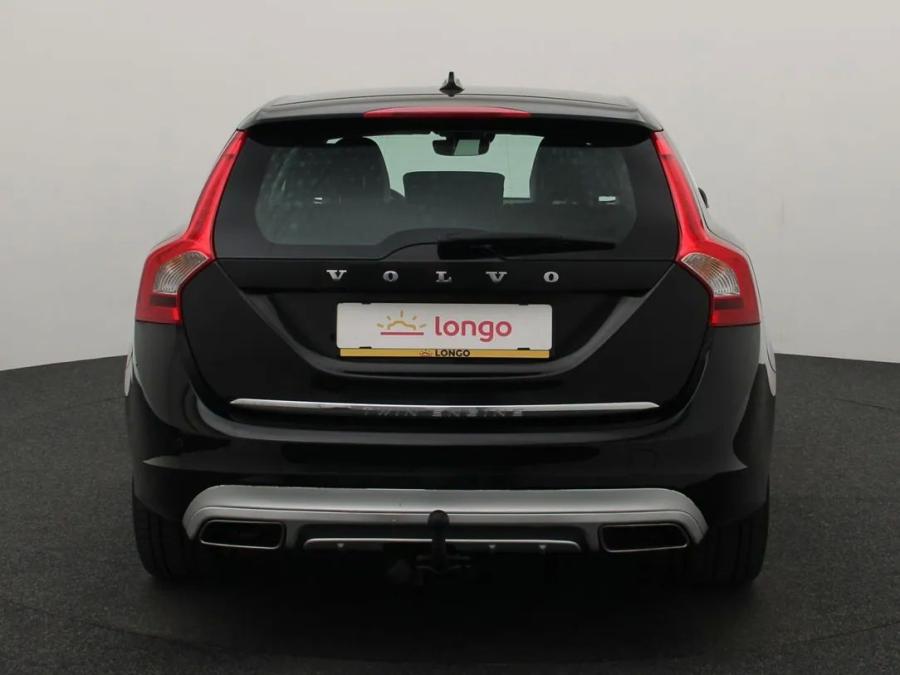 Volvo V60 2015 Viļņa, ar dzinēja tilpumu 2.40 L un nobraukumu 260 tūkst. km par 9199 €, foto 6 vietnē AUTOMOTO.COM.LV